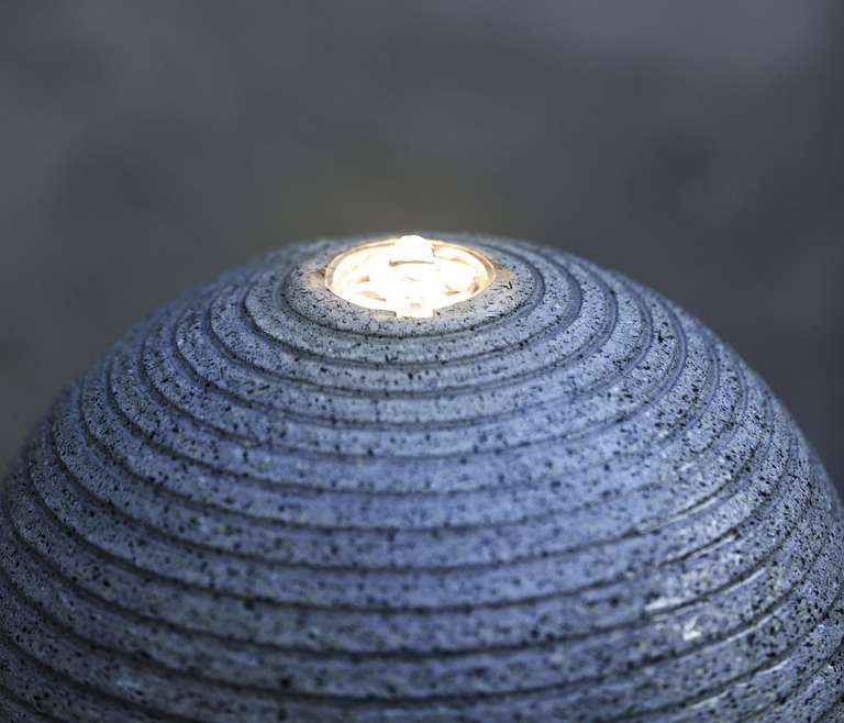 Dehner Ying Yang Polyresin-Gartenbrunnen inkl. LED – solarfähig, Pumpe ...